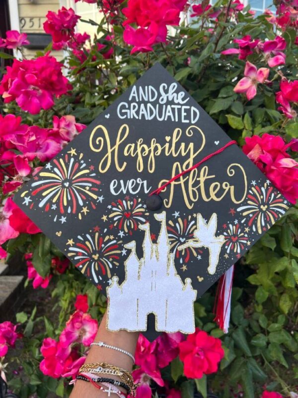 35 Creative Graduation Cap Ideas That You’ll Want To Recreate