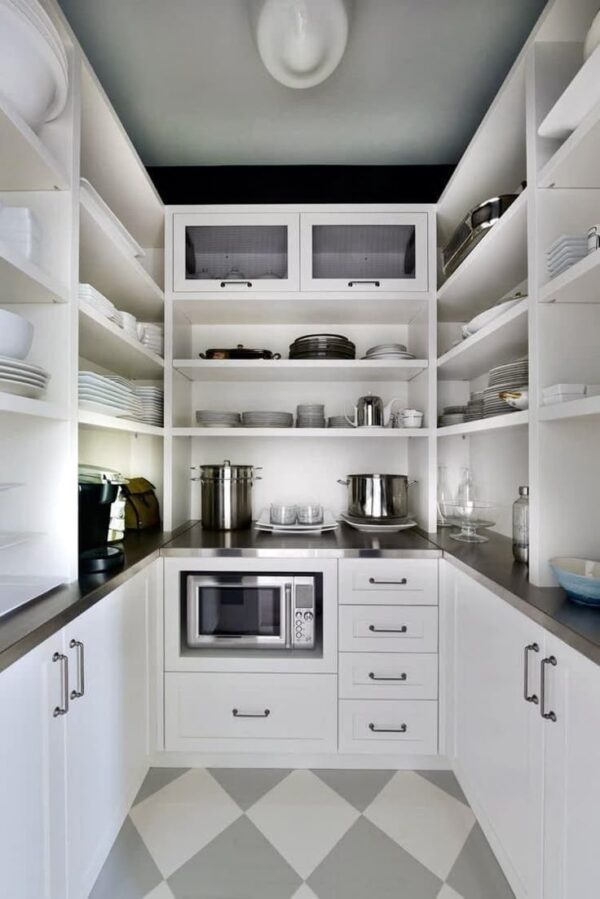 22 Walk-In Pantry Ideas That Make Your Kitchen Feel Like a Luxury You ...