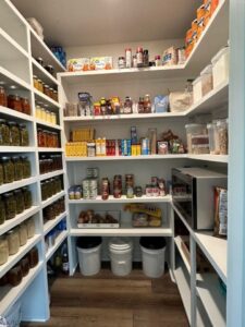 22 Walk-In Pantry Ideas That Make Your Kitchen Feel Like a Luxury You ...